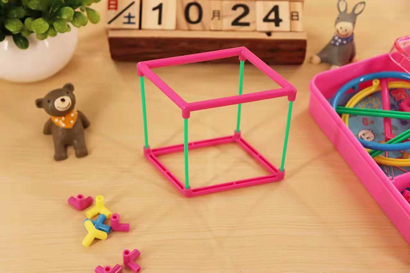 Monday Kids Inspiration Series Toys 3D Geometric Frame Model Building ...